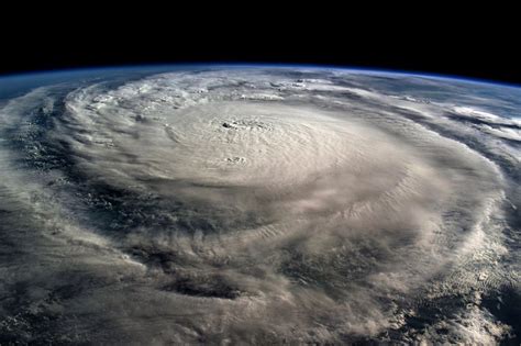 BBC weather app glitch warns of hurricane winds to hit Wales