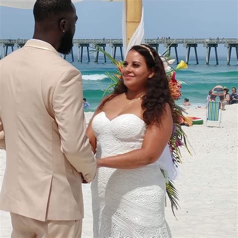 Best Plus Size Beach Wedding Dresses For A Beach Wedding