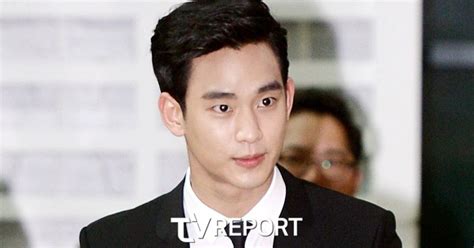 김수현 이미지 회복 가능할까…챗gpt 분석 보니 소름