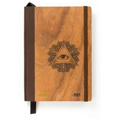 Деревянная ЭКО записная книжная с кожаной вставкой Глаз А5 ручка с белым гелем в комплекте