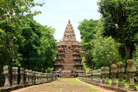 พนมรุ้ง ปราสาทหินที่สวยที่สุดในเมืองไทย