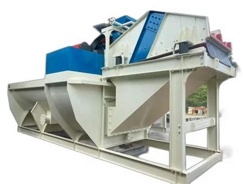 Send Bucket Classifier Sand Washer Capacity 10 To 200 Tph At ₹ 800000