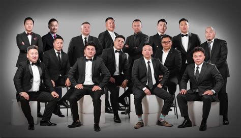 Ganbaatar Хуримын гэрчүүд юм уу🤪🌹😍 Өндөр нам😀өргөн бүдүүн🤪үстэй үсгүй тарган туранхай шанаатай