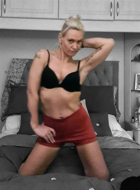 Blonde Wife At Home 11 Pics XHamster Blonde Wife At Home 11 Pics XHamster