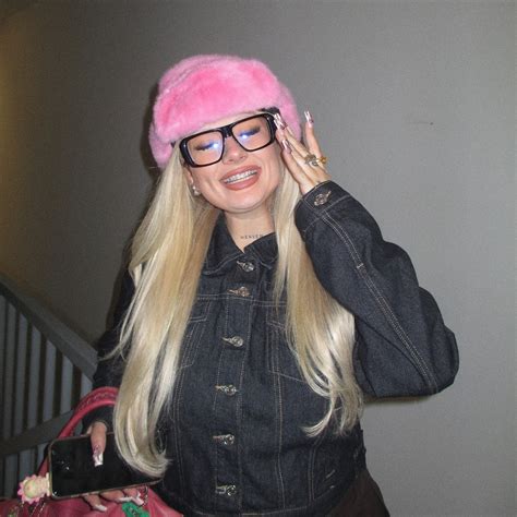 Em New Vday Merch Available Now Vanillamacecom💋 Free Shipping On Orders Over 100 Instagram