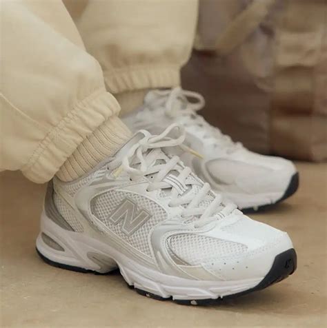 کتونی نیو بالانس زنانه قیمت و خرید کفش نیو بالانس دخترانه شیکو