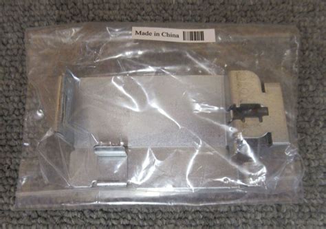 New Cisco 69 1349 01 Cisco Mounting Bracket Associated Hardware Kit