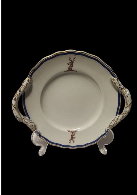 Антикварная фарфоровая тарелка Chamberlains Worcester 155 New Bond Street — цена 1750 грн в