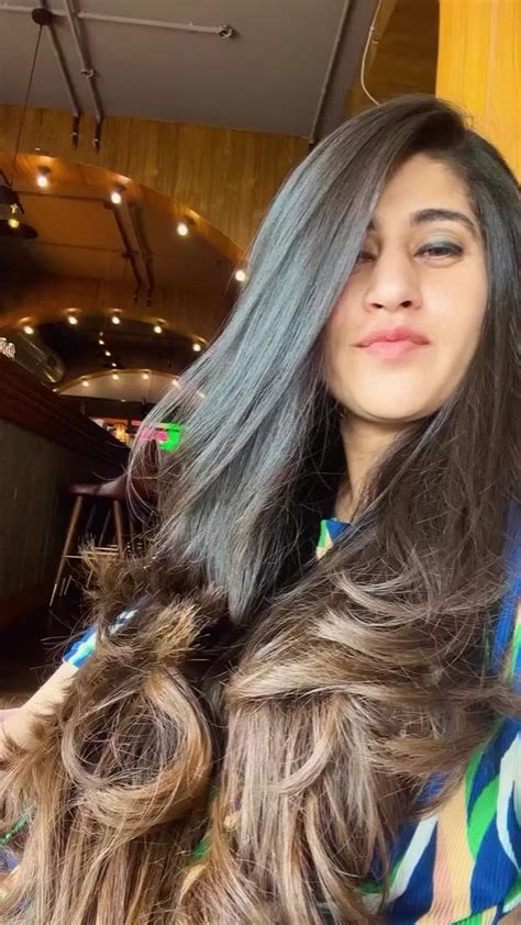 Shivani Chamta Rlonghairgoddess