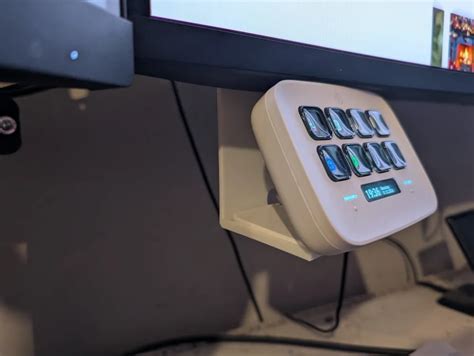 Streamdeck Neo Monitor Holder By Memsfan01 Makerworld Download Free 3d