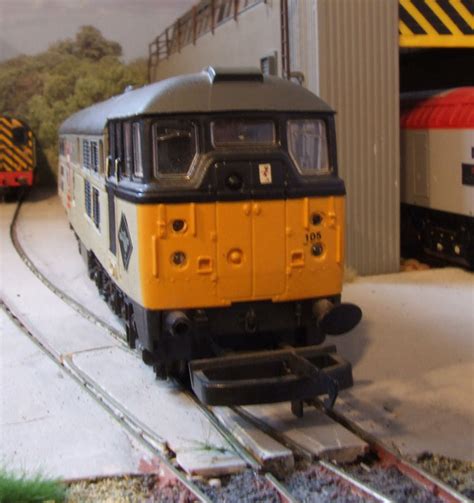 Dcc Lights For Diesel Locomotives 4 Function Lima Class 31 Skinhead