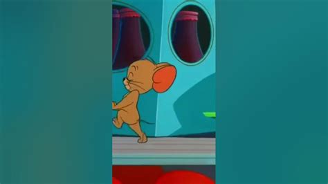 جري اخذ انف توم Youtube