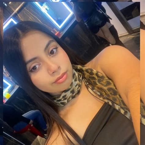 Rosario Caro Rosario Caro Threads Say More