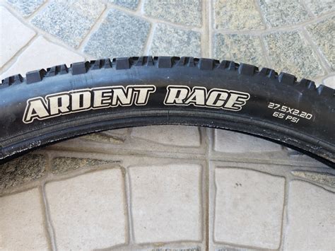 Used Maxxis Ardent Race 27.5 x 2.2, Sports Equipment, Bicycles & Parts ...
