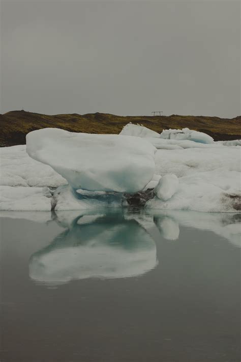 무료 이미지 바다 물 눈 겨울 웨이브 얼음 반사 날씨 북극의 녹는 동결 북극해 대기 현상 4912x7360 45059 무료 이미지