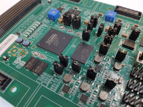 Efinix Titanium 180 M484 Development Kit Fpgaマガジン公式