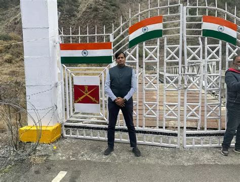 Who Is Kiran J Patel The Fake Pmo Official From Gujarat Who Got Z Plus