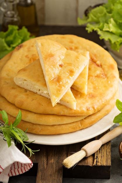 Premium Photo Flatbreads With Cheese Filling