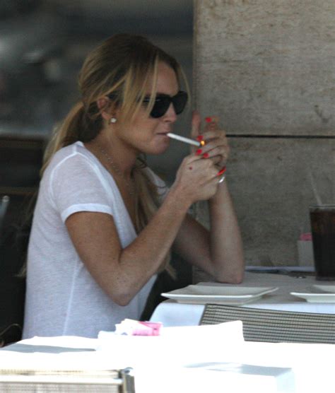 Lindsay Lohan Rsmokingladycelebs