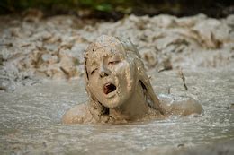 MPV Aroused In Mud Video