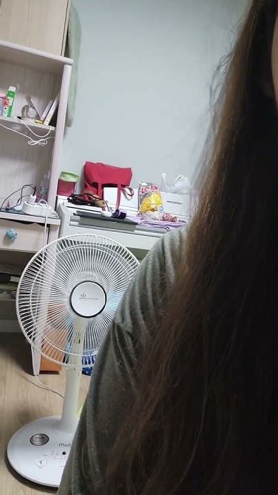 여름에 선풍기로 머리 말리는사람 손들어 ️ Youtube