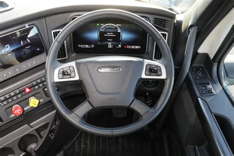 Cascadia With A Digital Dash