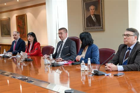 Hristijan Денеска имавме средба со Ника Гилаури поранешен премиер на Грузија Човек кој во