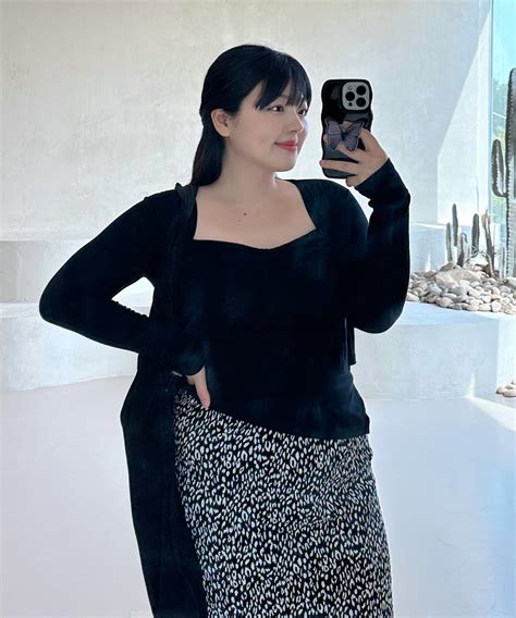 타이니모 빅사이즈 찰랑 섹시 드레이프 셔링 끈 나시 쫀쫀 가디건 투피스 세트 통통녀 글램룩 4 Colors