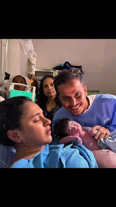 සුභ පැතුම්🥺 ️අශේන්andශීනදී උතුම් මව්පිය පදවියට දහේන් අද්වාන් Foryourpage Viralvideo Actress