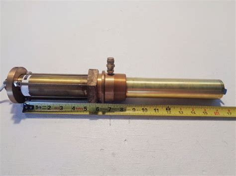 Data Industrial 200 Series Insert Style Flow Sensor 220b