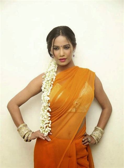 Poonam Pandey Yellow Saree Photo Gallery Indian Girls Villa Celebs Beauty Fashion And