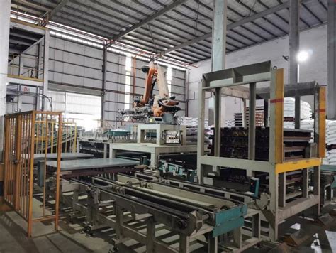 Automatic Pellet Fertilizer Feed Palletizing Robot Palletizer Stacking Machine With 5 Axes