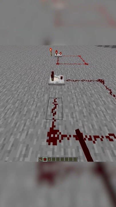 How To Make Redstone Clock N Minecraft Yes I Know How To Use Redstone Comparator Youtube