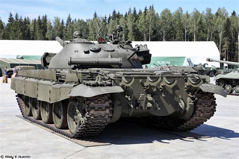 Танк Т-62 Двигатель. Вес. Размеры. Вооружение