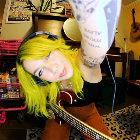 Two Headed Girl Youtube