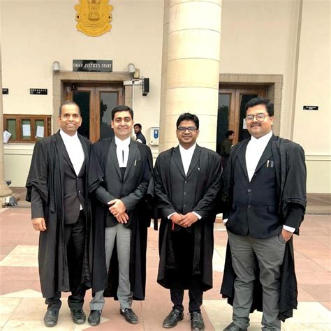 Vraj Shah On Linkedin Spending Time With Intellectual People Are The Best Way Of Living