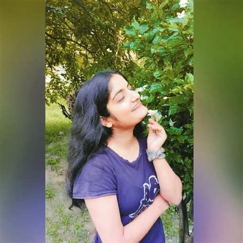 𝒦𝓊𝓂𝓀𝓊𝓂🫶 Being Kumkum On Threads