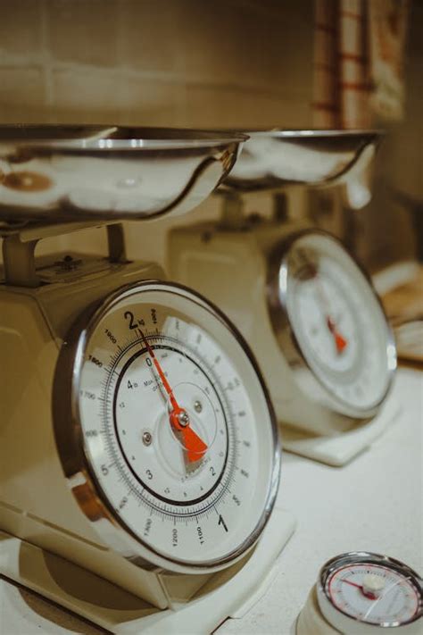 가전제품 가정 가정의 가젯 게이지 계량 구경 측정 구식 균형 금속 기계의 기기 다이얼 디스플레이 디자인