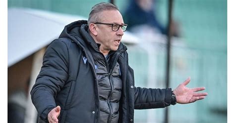 Илиан Илиев подаде оставка като селекционер на България