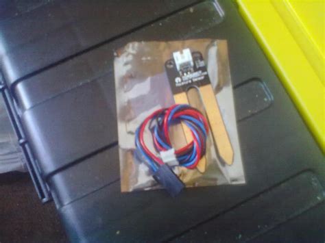 Dubworks Moisture And Temperature Sensors Data Logging On An Sd Card