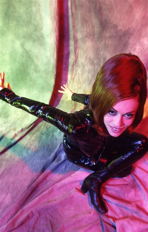 Dee Lite Shutter Noise