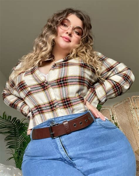 Do You Want To Put Your Arm Around My Waist R Girlsinjeans