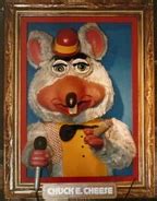 Chuck E Cheese Portrait Animatronic 2nd Generation Chuck E Cheese