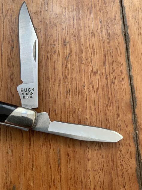 Buck Knife 2008 Buck 303 Cadet Special Edition 3 Blade Pocket Knife