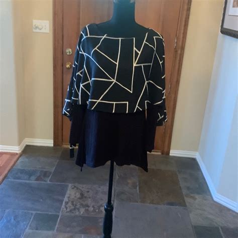 Feratelli Tops Fabulous Black Top With A Black White Overlayed Top