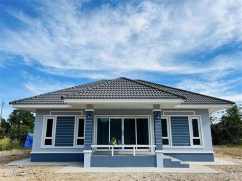 บ้านชั้นเดียวทรงปั้นหยา ขนาด 2 ห้องนอน 2 ห้องน้ำ 1 ห้องรับแขก