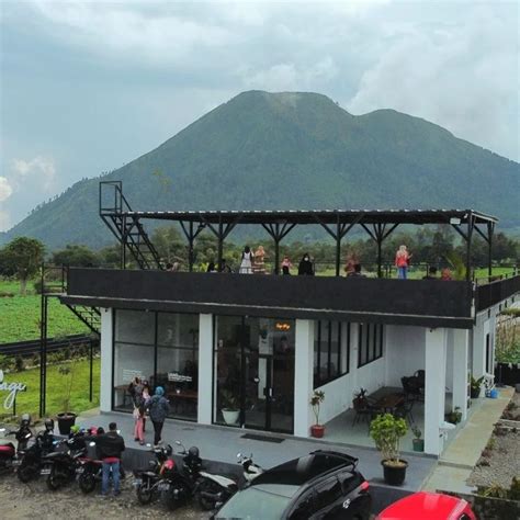 Jam Buka And Harga Menu Senja Pagi Cafe And Eatery Magelang Travelandword
