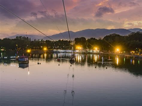 قیمت بلیط های پارک ارم سال ۱۴۰۴ چقدر است؟ تهران مبله