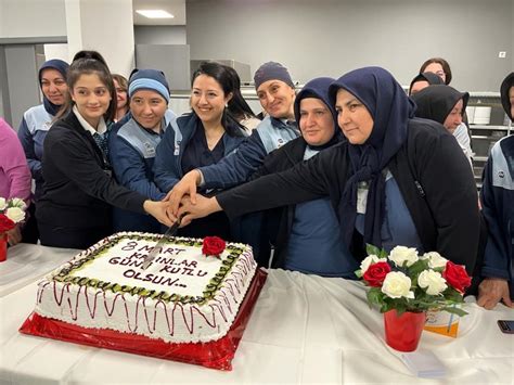 Gülin Karababa Linkedin‘de Issturkey Issworld