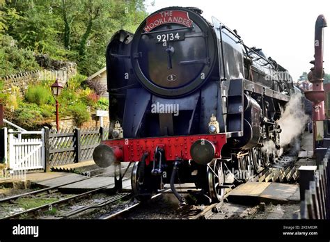 Br Standard Class 9f Locomotive No 92134 At Goathland Station North